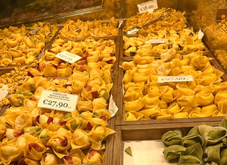 A Foodie Bologna Itinerary - 3 Days in Bologna
